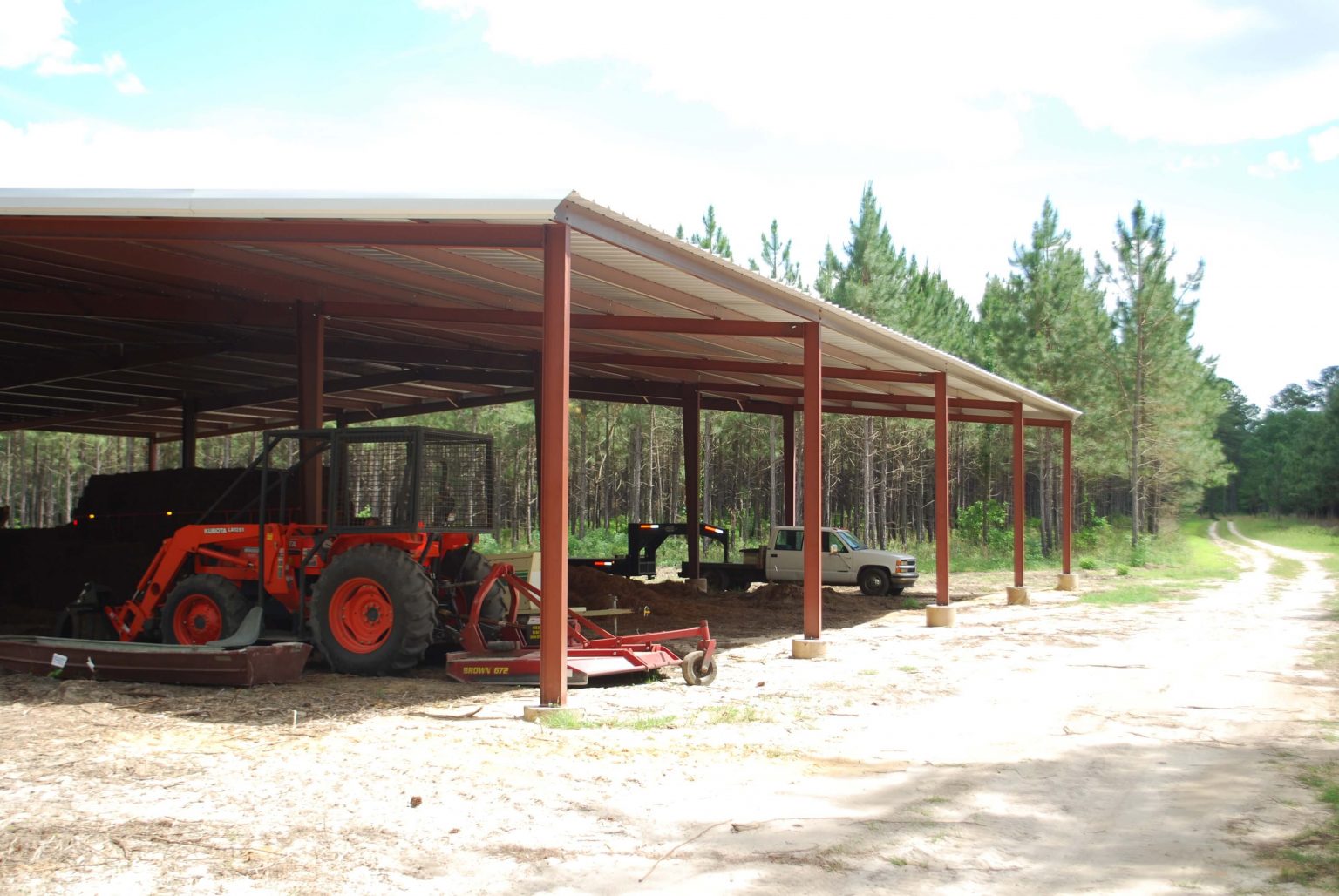 Never Miss 3 Facts While Designing Your Tractor Sheds!